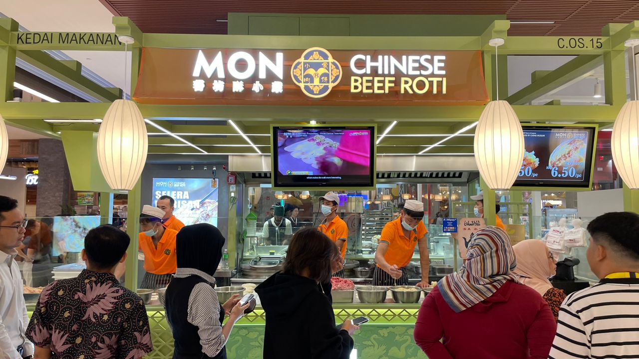 MON Chinese Beef Roti di TRX: Roti Rangup, Daging Lumer, Netizen ...